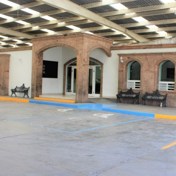 Jardín de los Pinos | Sucursales